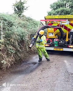 Instant Pothole Repairing!! | Fossbytes