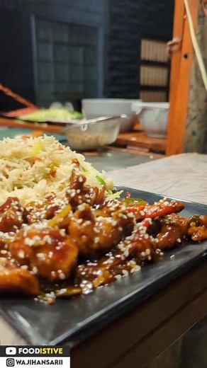 Dragon chicken with rice 🤤 📍 @chowsay.khi , Golden Gate, near aptech Institute, block A, north Nazimabad, Karachi, Pakistan #streetfood #food #reels #shorts #trending #youtubeshorts #youtube #short #viral #foodporn #foodreels #pakistan #india #indian #imrankhan | Foodistive