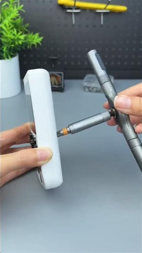 Multi-Function Ratchet Screwdriver