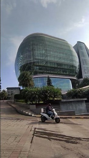 Oracle pune office Ambrosia