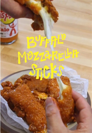 Delicious Texas Pete Habanero Buffalo Mozzarella Sticks