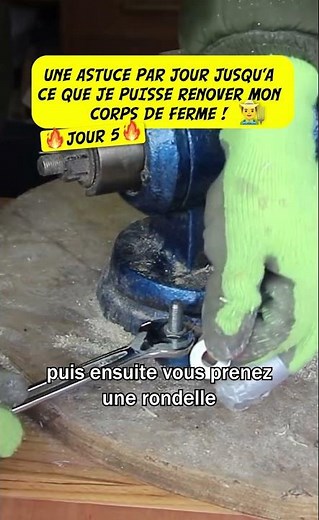 Comment dévisser un écrou avec une clé plate trop grande ?