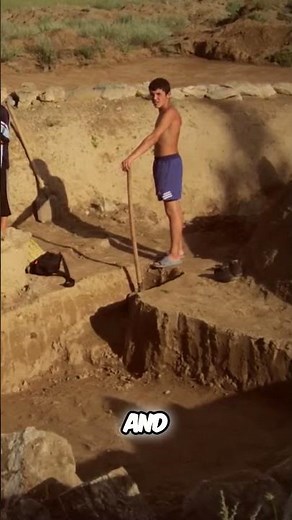 Uncovering Gigantopithecus: The Giant Ape of Prehistory