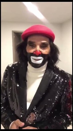 Revivimos a Chabelo y a Cepillín mándaselo a tu Javier Favorito