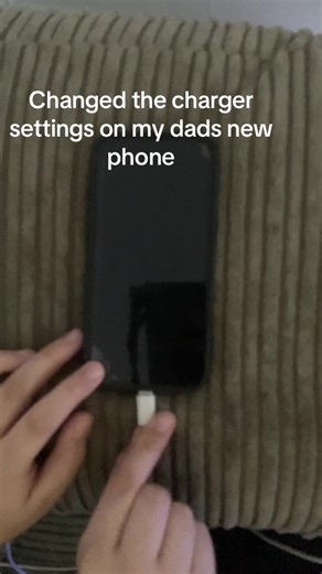 Hilarious Phone Charging Prank on Dad