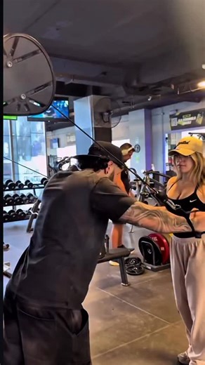 大平稜也（Ohira Ryoya） on Instagram: "3 easy push-up exercises to build your chest muscles‼️"