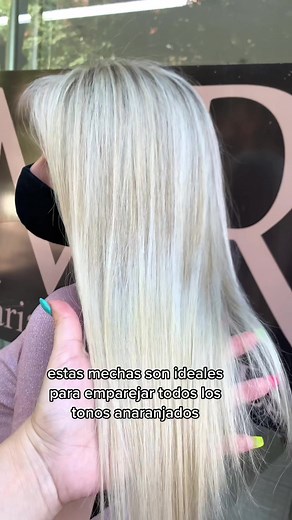 Mechas con Papel: Transformación de Cabello Rubio