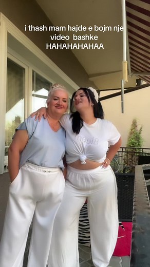 Gresa Gashi's Funny Moments and Live Interactions