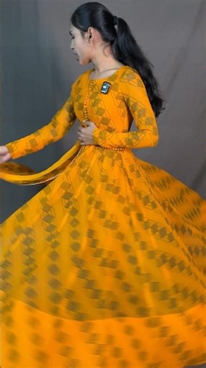 Front open anarkali dress cutting and stitching / anarkali dress cutting /Old saree reuse idea