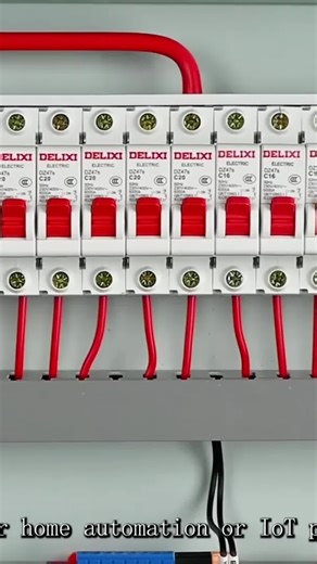 Electricity is power — but also risk ⚡️ Every fault is a reminder why safety comes first. Respect the current, protect yourself, trust the professionals. #Fault #electricity #Danger #electrician #safety