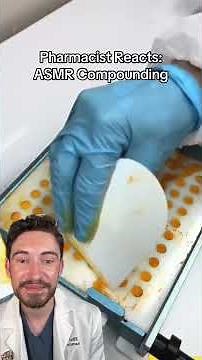 HOW CAPSULES ARE MADE #pharmacist #capsule #compoundingpharmacy #compounding #pharmacy #shorts