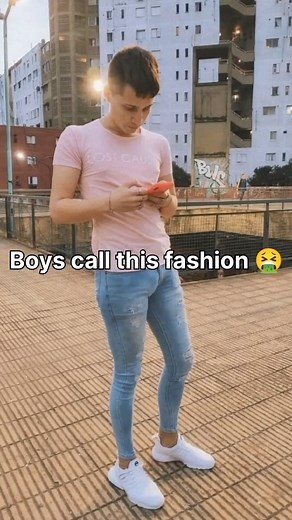 Old Money Clothing on Instagram: "Dress like OLD MONEY Link In Bio⚜️ #oldmoney #oldmoneyclothes #oldmoneyoutfits #howtodress 1. #OldMoneyFashion 2. #VintageWealth 3. #ClassicElegance 4. #TimelessStyle 5. #LuxuryHeritage 6. #HighSocietyFashion 7. #OldWorldGlamour 8. #OpulentAttire 9. #RegalFashion 10. #VintageChic 11. #SophisticatedStyle 12. #GildedEraFashion 13. #ExtravagantOutfits 14. #VintageInspiredLooks 15. #NobleFashion"