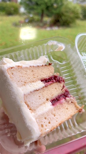 ✨ White Chocolate Raspberry Cake ✨ An irresistible three-layer dessert you’ll fall in love with. Soft, moist vanilla cake swirled with real raspberry sauce and layered with silky white chocolate buttercream for the perfect balance of sweet and tangy in every bite. 📍 New Location! We’re just 1 minute down the road — to the left of Ivan’s, to the right of Iron Hill CrossFit, and next to the upholstery shop. Easy to find and even easier to park 🚗✨ 📞 6161-8787 💻 FreezeandFeast.com #WhiteChocolat