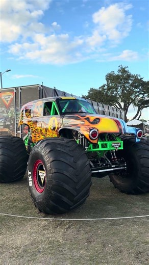 Grave digger fire and ice walk around monster jam 2026