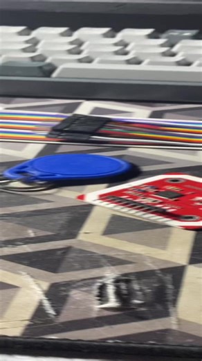 Nrf24 и cc1101 #m5stick #hacker #nrf24 #t-embed #flipperzero