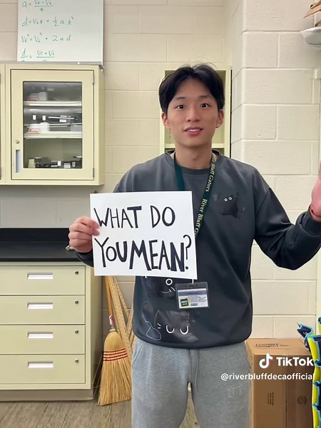 IT’S NOT TOO LATE!!! COME TO THE DECA X HOSA GINGERBREAD HOUSE CONTEST! SEE YOU THIS THURSDAY! 🎅🎄 #deca #hosa #holidays #foryou #fyp