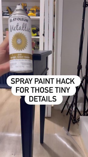 Ever tried this spray-in-the-cap hack? 👩‍🎨 Save paint, avoid mess, and get perfect gold accents every time! 💡Tag me if you try it — I love seeing your results! #diyhack #diy #spraypaint #details | YF Haneen