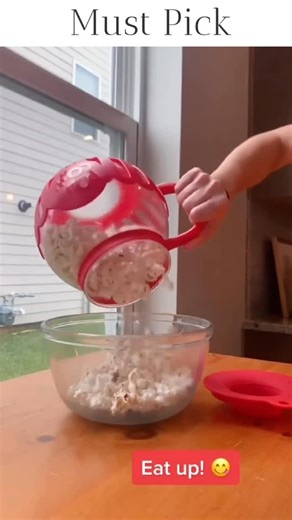 Must Pick on Instagram: "🇦🇺 Movie night upgrade 🍿 The Ecolution Micro-Pop Microwave Popcorn Popper lets you make fresh popcorn at home — no oil, no additives. 🍿 Temperature-safe glass bowl 🧈 3-in-1 lid measures kernels & melts butter 🌱 BPA-free & dishwasher safe ⚡ Pops in minutes in the microwave Perfect for healthy snacks & cosy nights in 🎬 🔗 Link in bio → Home Picks 📍 Australia #mustpickau #amazonau #popcornmaker #healthysnacks #movienightathome #kitchenfindsau #homepicksau #homegadge