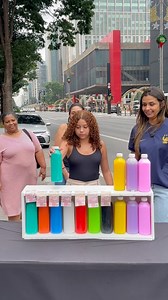 729K views · 4.5K reactions | Guess the Bottle Color Game | Larissa Carreiro | Facebook