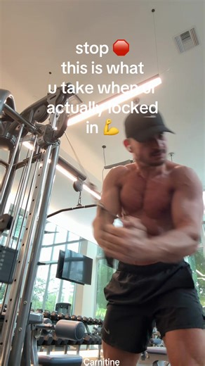 Jay Cutler Carnitine 3000 is a no-nonsense cut staple lifters add in when they’re training hard and actually taking the routine seriously. #carnitine #carnitine3000 #carnitineresults