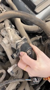 The sludge covered theEGR valve and the car could not start! | P3KCARS