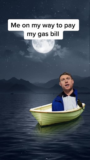 Trying to survive on December #boat #gasbill #energy #scriptic #deadmansphone #interactivedrama #onmywayback #titanic #TrendBarco #videoxfoto