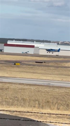 Cirrus SR22 Takeoff at Centennial | Colorado ASMR Ambient #asmr #flight #planespotting #aviation