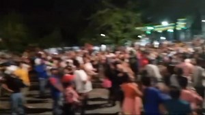 📌 #ATENCIÓN 📍 NAPO, CIENTOS DE SIMPATIZANTES EN LAS AFUERAS DE LA GOBERNACIÓN DE NAPO EN RECHAZO A LA CONSTRUCCIÓN DE LA CÁRCEL DE MÁXIMA SEGURIDAD EN NAPO Y PIDEN LA RENUNCIA DEL GOBERNADOR. | Pastaza Informa TV