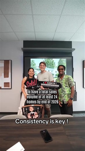 Consistency is the real game-changer in real estate. Devin’s 2026 focus is simple but powerful: show up every day, make the calls, follow up, and put boots on the ground. By committing to consistent action, the goal is to sell at least two homes each month — reaching 24 homes by the end of the year — while becoming completely debt-free. At Assets Real Estate Team, success is built through discipline, structure, and execution — one deal at a time. • • • • • • • #realtor #realestate #career #hampt