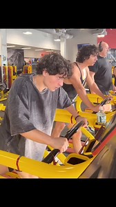 #goodmorning workout💪❤️ #workout #workoutmotivation #cute #fbreelsvideo #viralreelsシ #trendingreels #fypシ゚ #everyone #highlights # | Cute Guys