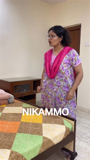 Vrinda Rungta | Study. Speak. Succeed. on Instagram: "Kabhi flow flow mein share mat kr dena zyada😂 Share with your mommies🫣 Do you also go through the same thing? [Mother Daughter Meme, Life , Secrets, Exams, Sharing, Trips, Mom Rant, Student Life] #momrant #studentmom #sharingsecrets #studentslife #fyp #problemisreal #mommy #viralvídeo"