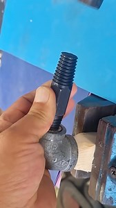 Broken Screw Extractor Demonstrates Amazing Operation #INGU #way | Carry