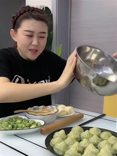 Hilarious Husband & Wife Eating Challenge Show