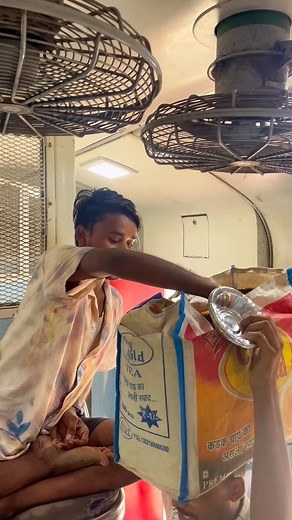 14M views · 372K reactions | Wait for last reaction ........... #Funny #prank #explore #explorepage #comedy #prankonpublic #instagood #reelsindia #instalike #funnyvideos #trendingreel #prankonmela #reels #reactions #reelskarofeelkaro #memes #memesdaily #support | Shivam Gupta | Facebook