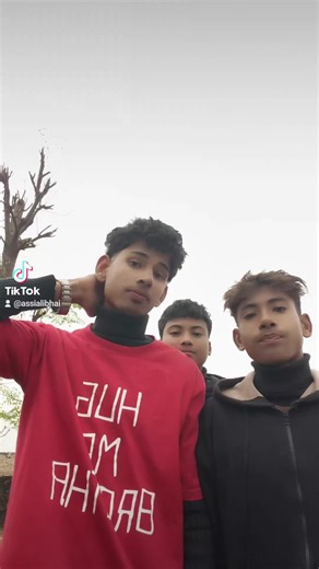 bhai log ♥ ❤ 🤣 @Gtm Gautam @PRINCE..CAU.❤💐