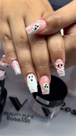 #rosasandoval #vbp #rosa #uñas #nailroom #vbeautypure #square #unaslargas # | Nails by Rosa Sandoval