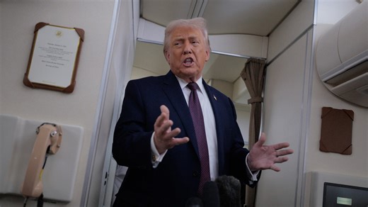 Trump Sues JPMorgan for Closing His Accounts