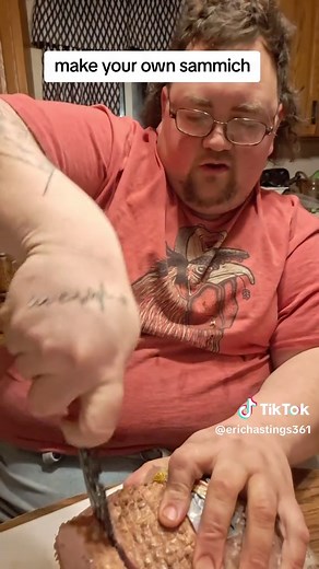 Create Your Own Delicious Sammich at Home