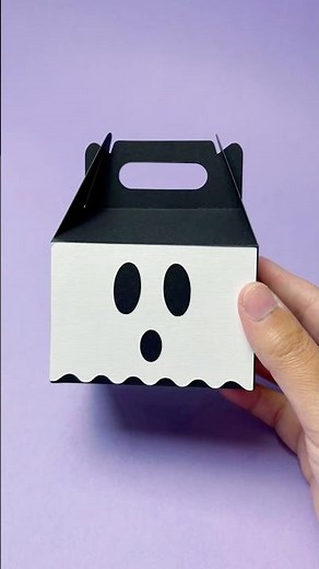 DIY Ghost Gable Box with Cricut | Spooky Halloween Treat Box Idea #diy #cricut #halloweencraft