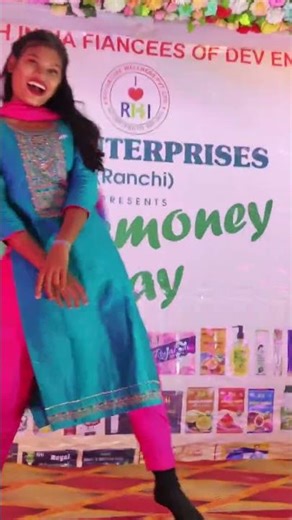 Hot me lali New nagpuri Sadri stage program dance video