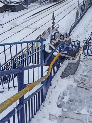 Snowfall memories || Welcome Uncle & Aunt Birmingham Home|| #viral #couplegoals❤️ #memories #excelservice #excel_service_uk