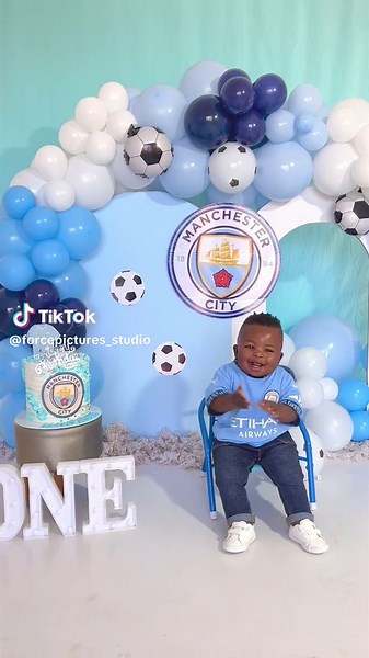 1st Birthday Photoshoot Ideas in Manchester