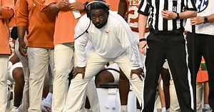 Strength in Numbers, and a different contact sport, fuels Kenny Baker's approach to Texas' defensive line in 2025