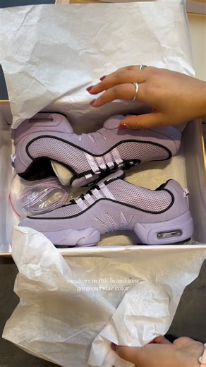 BLOCH on Instagram: "Finding the perfect teaching shoe has never been easier 💜 The iconic Bloch Boost sneaker now comes in limited edition Lilac! 🤩 “They really do save my life when I’m teaching” - @balletbyb 💜 Shop in store or online ✨ 📹: @balletbyb #Bloch #BlochBoost #BalletTeacher"