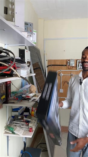 Instant Shower with Built-in Pump | Heats Salty Water & Works in Low Pressure! Tired of cold showers due to salty water or weak water pressure? This instant shower is a real game-changer — built for the toughest water conditions. Whether you're in a coastal area, using borehole water, or dealing with gravity-fed systems, this is the solution you’ve been waiting for. 🚿 FEATURE HIGHLIGHT: BUILT-IN WATER PUMP What sets this shower apart? 👉 A powerful pump built right inside the showerhead – it bo