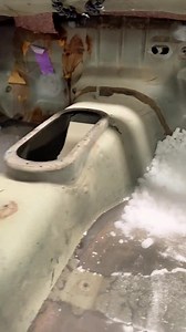 #tb to the #dryice bath in the #commodore to lift the factory bitumen #sounddeadening 🧊 #cracklepop | Car Builders