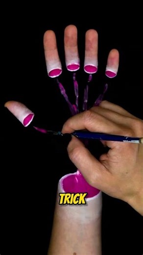 3D Hand Illusion EXPLAINED!😳(@vikabren.art)