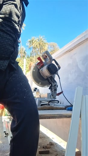 JAY GURUDEV PVC CEILING on Instagram: "Windo Size cutting '!!!!"