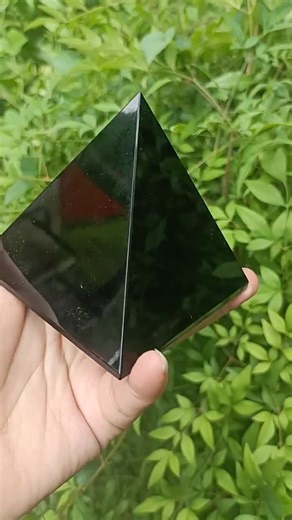 Large Black Obsidian Crystal Pyramid Also Available in Many Sizes - Etsy