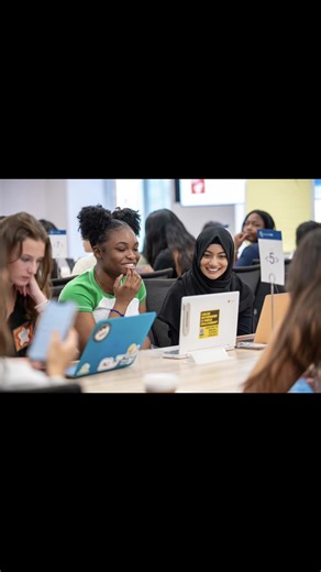 The summer of coding is in full swing! Girls Who Code teamed up with our incredible partners to pilot Industry Immersion Day, our first in-person SIP event since 2019 Thanks to their support, over 130 of our students were able to get a firsthand, on-site glimpse of working in the tech industry. Our students were able to hear directly from employees and tech leaders about their tech journeys and how they navigate the industry. Together, our community participated in virtual classrooms, network, b